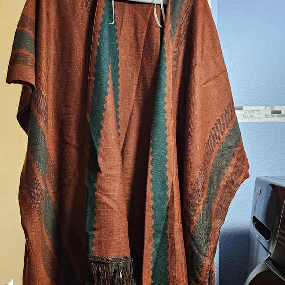 Forever 21 | Sweaters | Forever 2 Rust And Dark Green Poncho | Poshmark